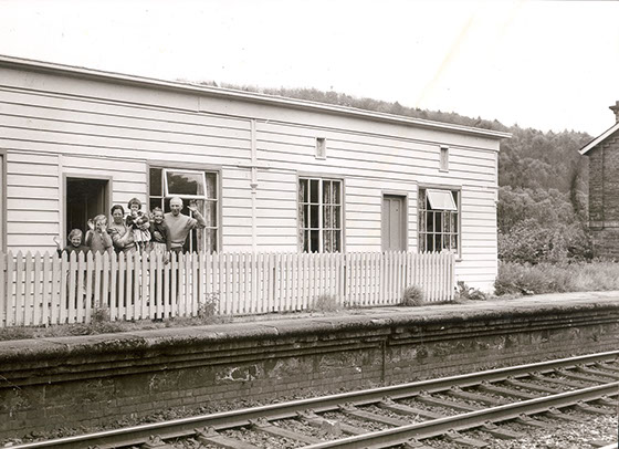 CASTLE HOWARD STATION IMAGE BANK