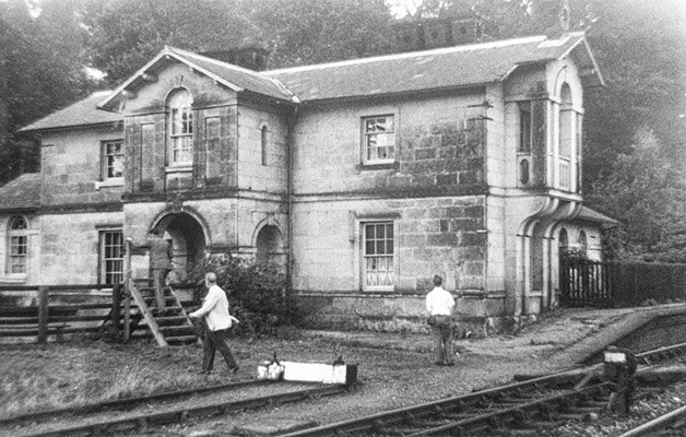 CASTLE HOWARD STATION IMAGE BANK